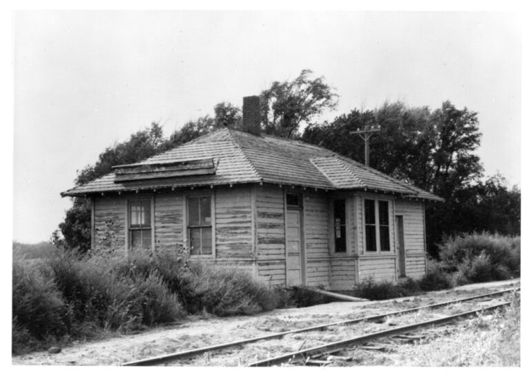 Denmark, Kansas – Extinct in Lincoln County – Legends of Kansas